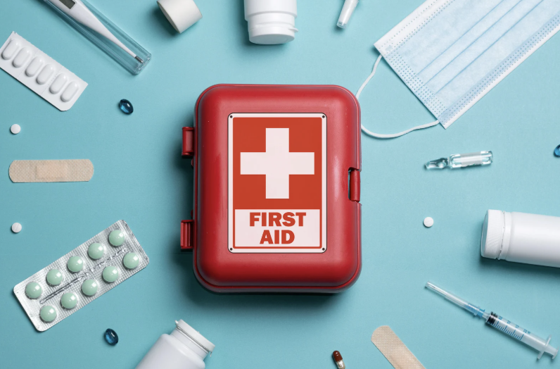 What Are The 10 Uses of First Aid Box?