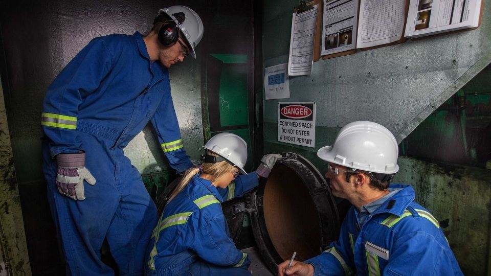 Apply to become a Rescue Technician at Irwin's Safety!